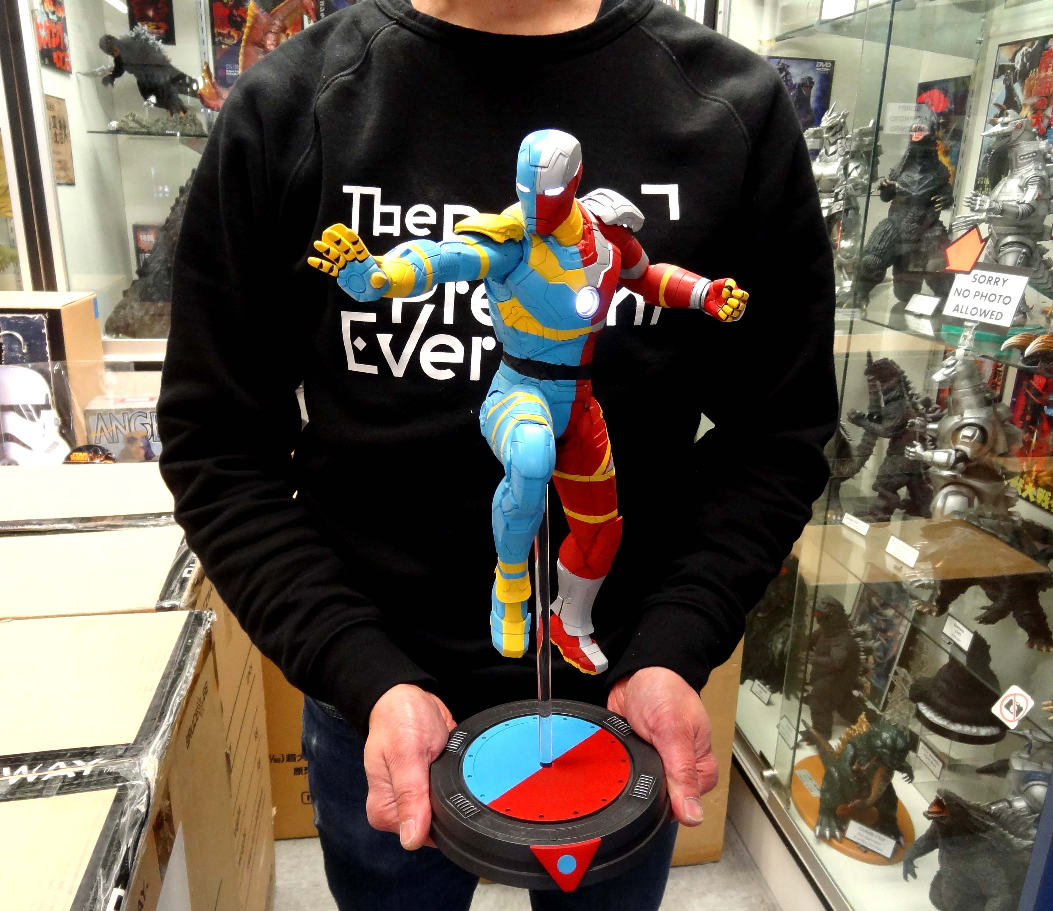 Kikaida Iron Man | Art Of Toys| United States | Heroes Club / Solid Art