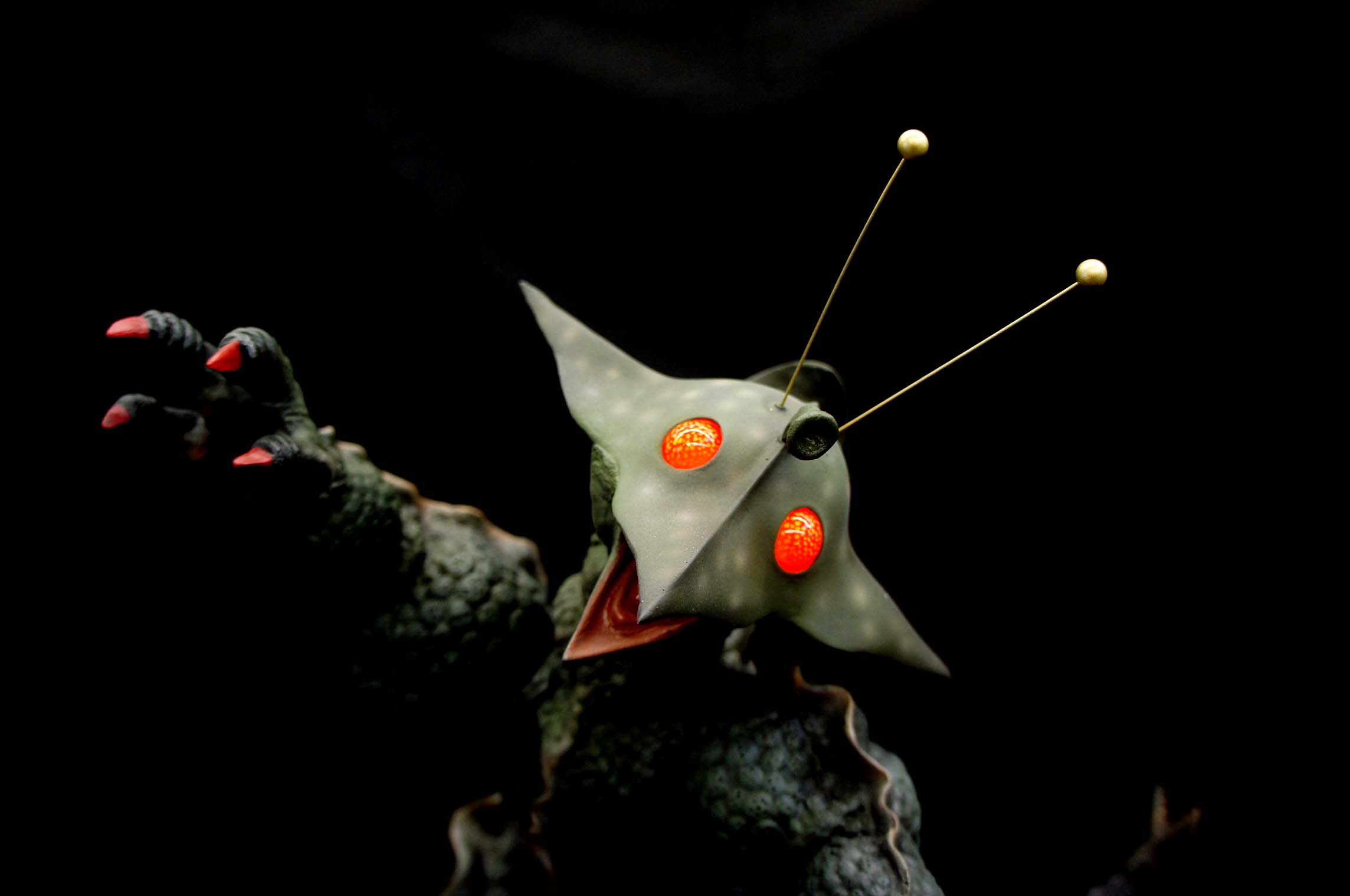 Guilala X from Outer Space | solidart