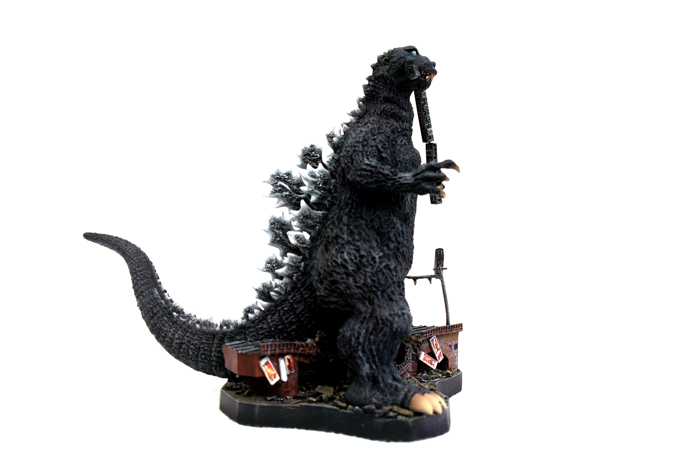 54 Godzilla Train Station Sakai Ver | solidart
