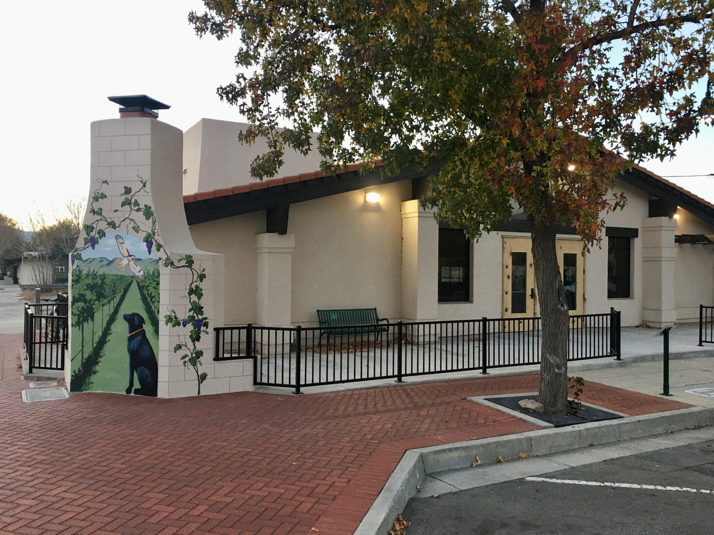 Visit | Stray Leaves Wine Tasting Room