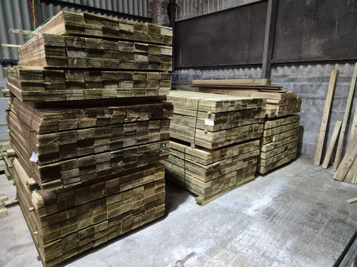 Feather boards | Axholme Fencing Ltd