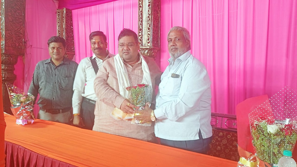 Prominent Labour Leader Abhijeet Rane while taking Darshan of Ganpati ...