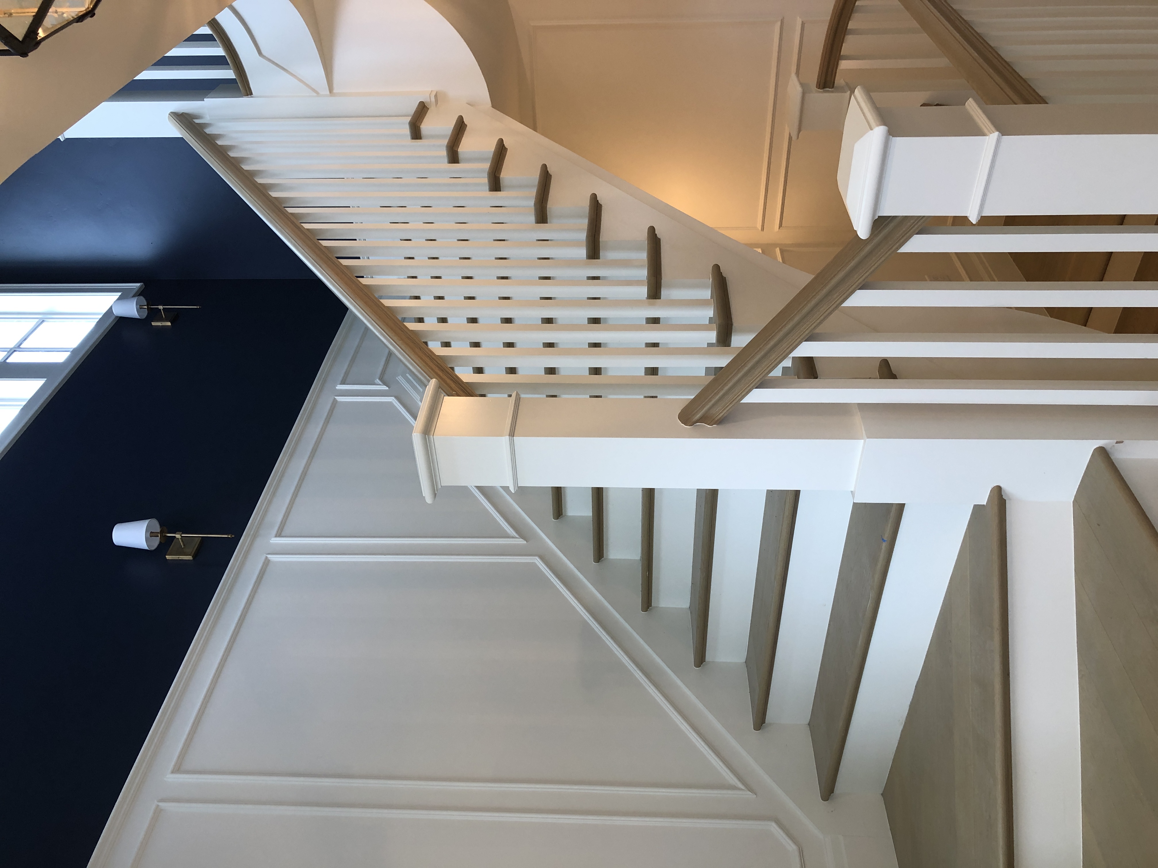 Finish Carpenter | Utah | Full Curl Carpentry