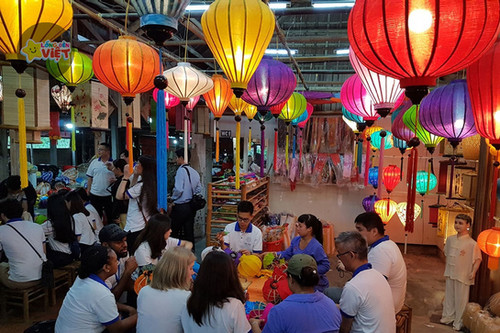 LANTERN MAKING CLASS FOR BEGINNER | Maison Fleur Hoi An