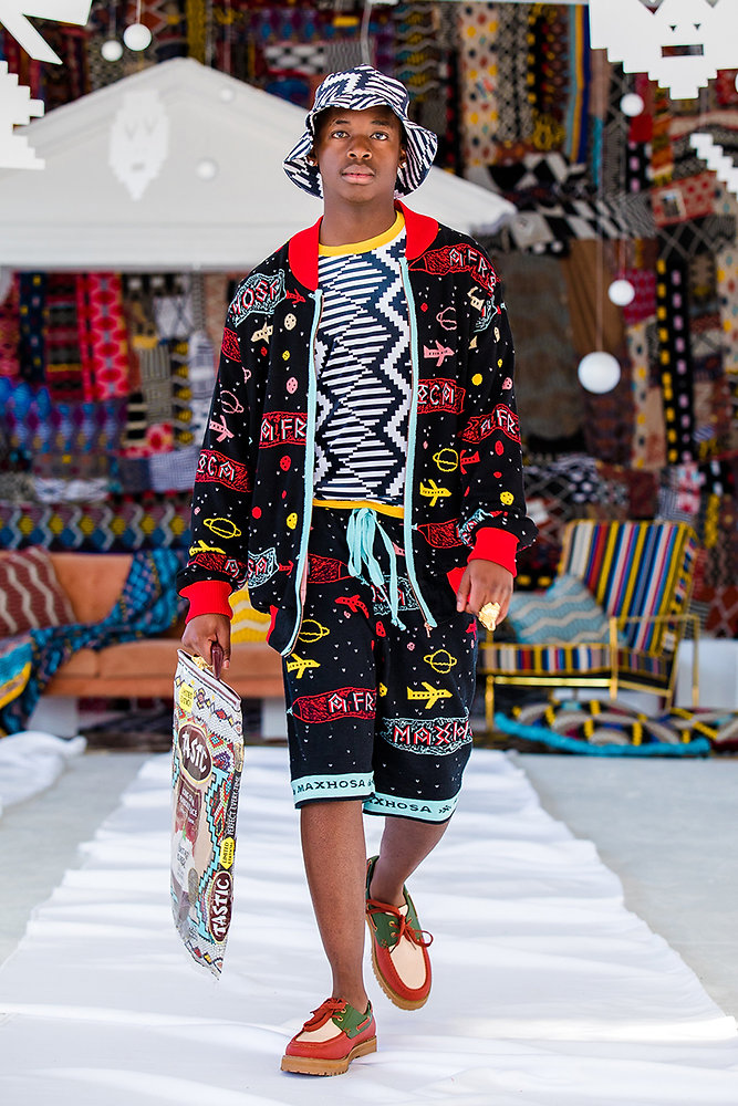 The Scenes of Political Fashion