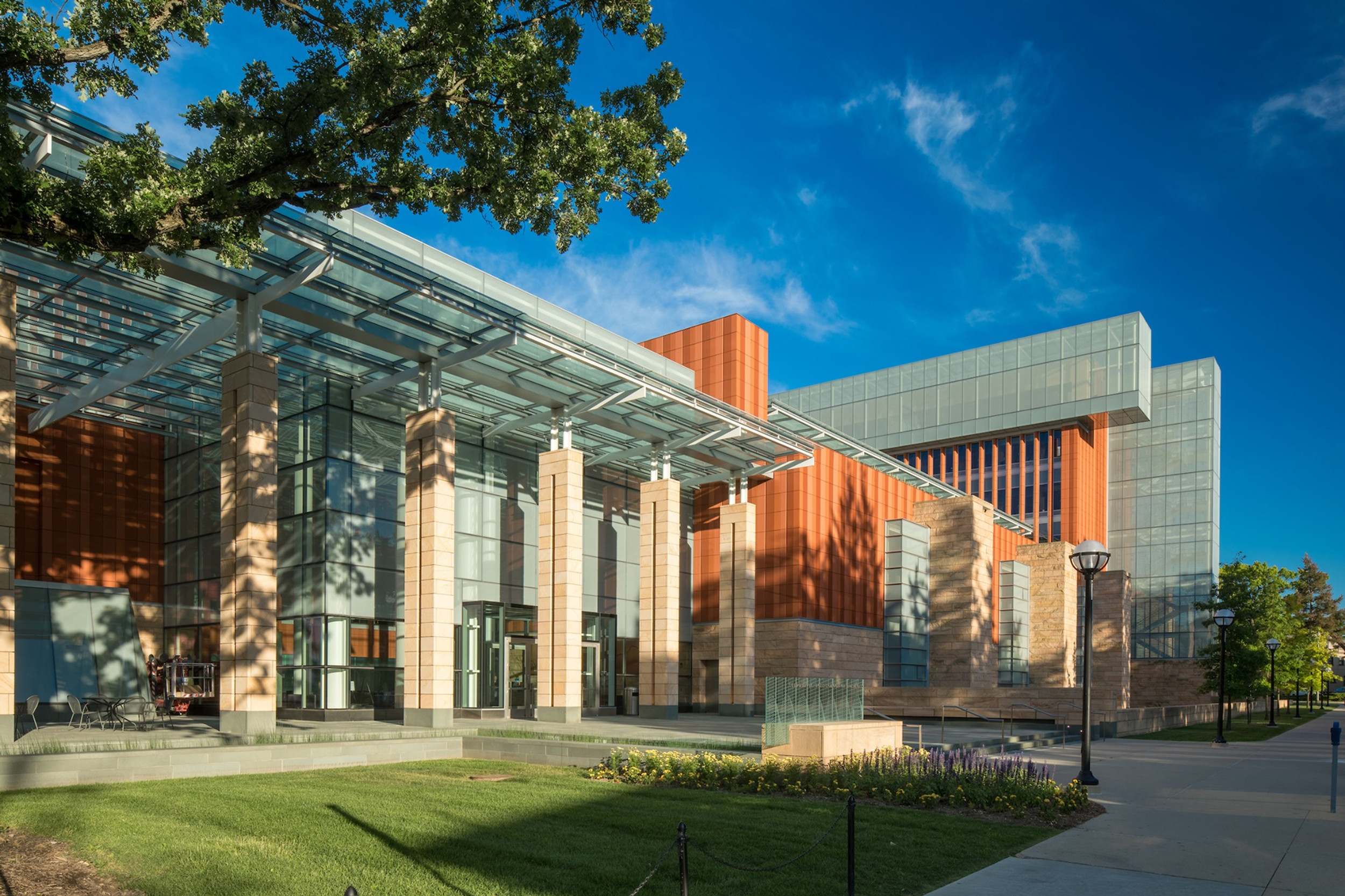 HOME | The Michigan Healthcare Business Club