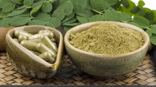 Moringa Capsules 30 Day Supply | Spoiled Royal