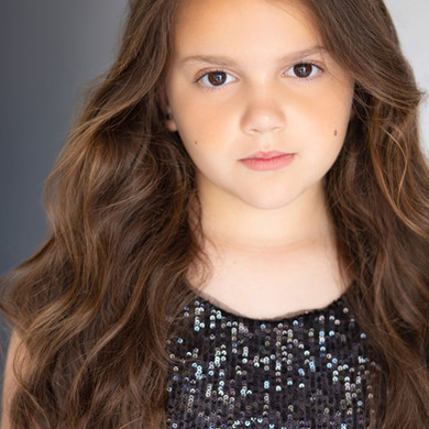 Home | Abigail Fundora | actor & singer