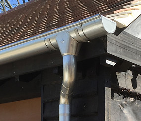 Metal Gutta | United Kingdom | Copper, Zinc, Stainless Guttering
