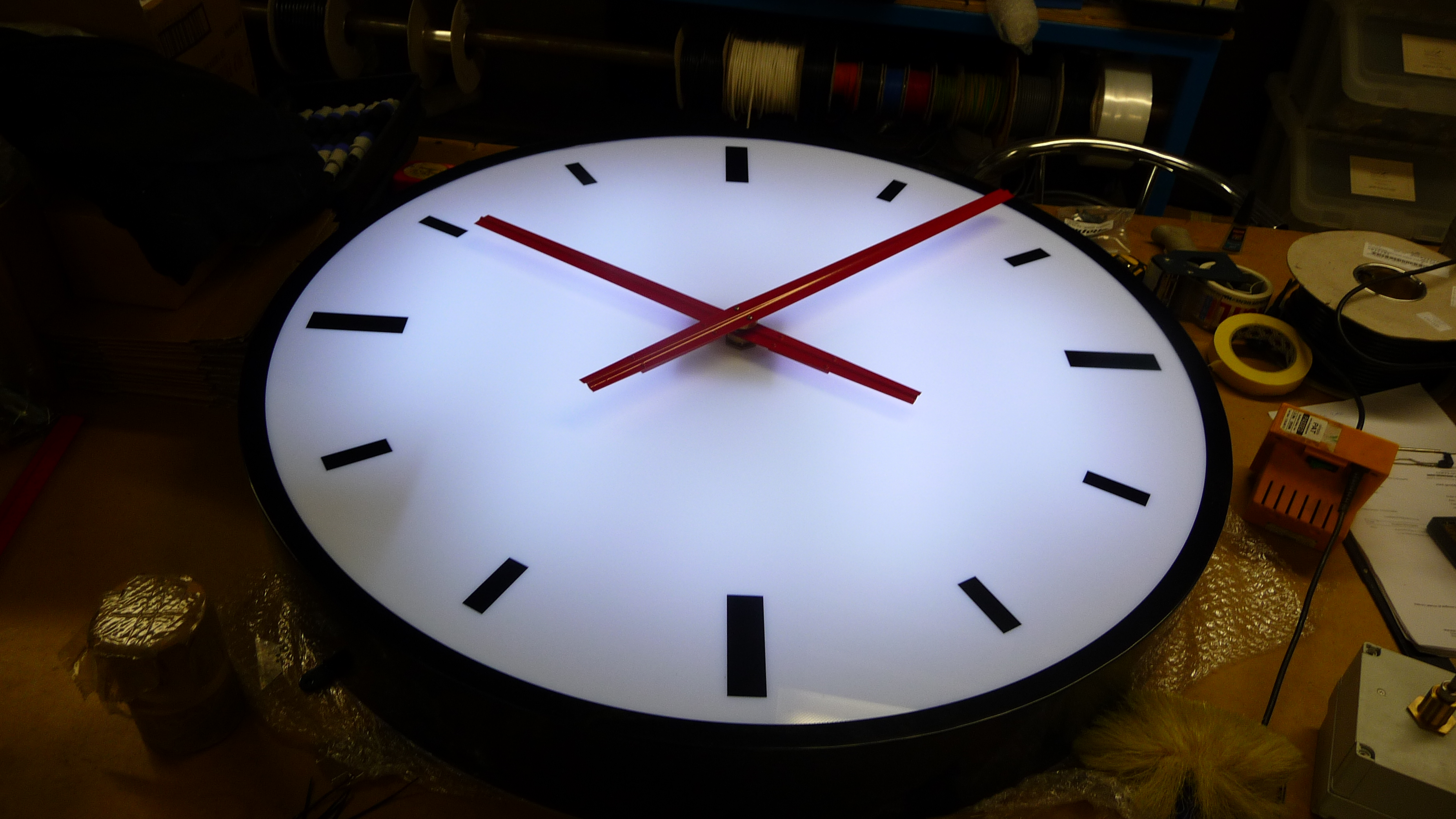 Good Directions Ltd - UK Manufacturer of custom made bezel clocks