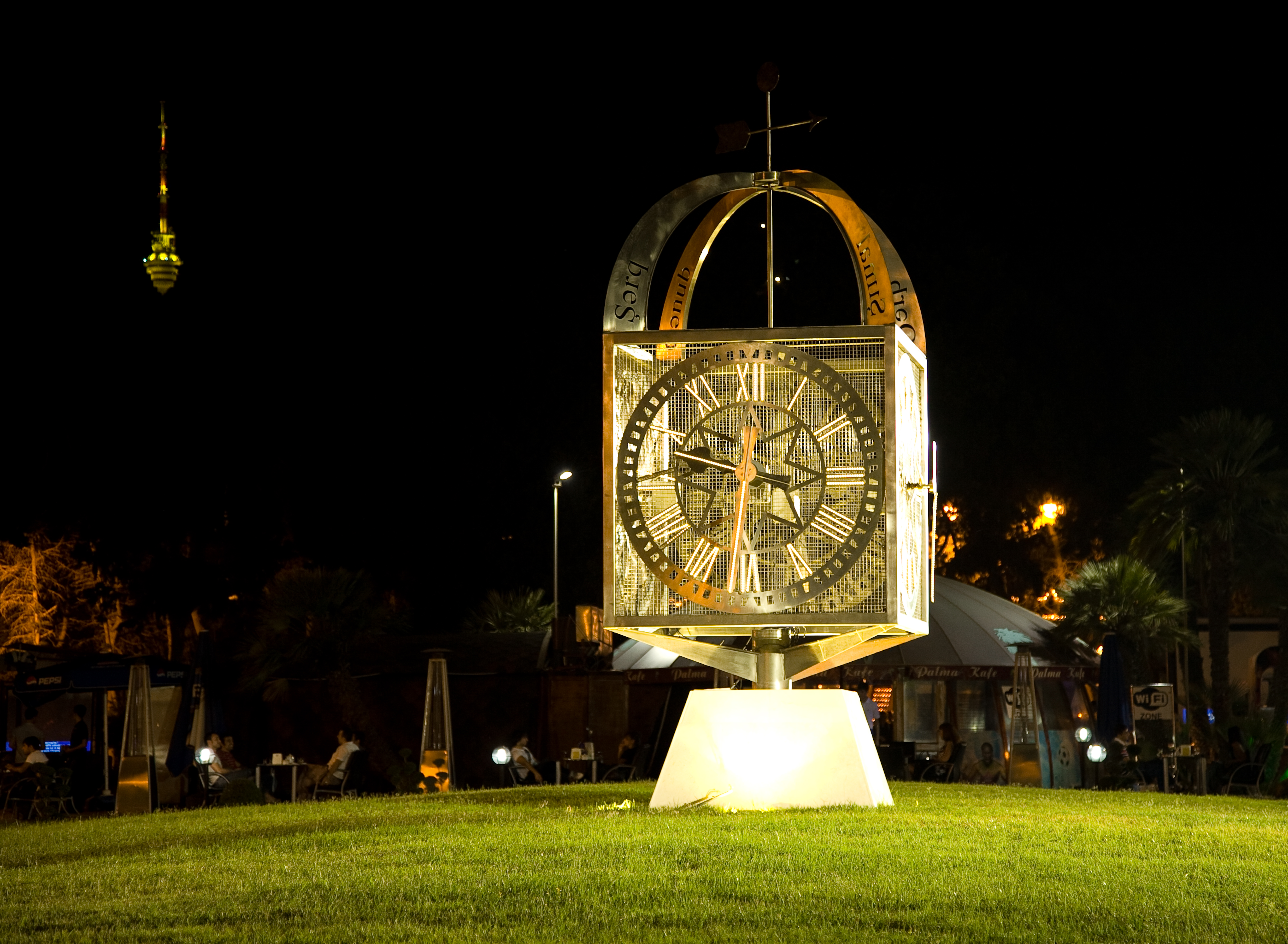 Good Directions Ltd - UK Manufacturer of feature clocks