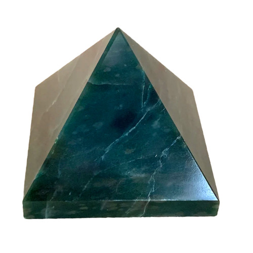 Green Jade Pyramid | Gemtre