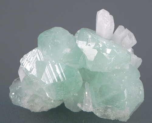 #05 / DATOLITE - Russia | Arrowwood Minerals