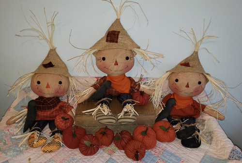 Scarin' Crows Primitive Scarecrow Doll Pattern HFTH228 | Cindy's Homespun