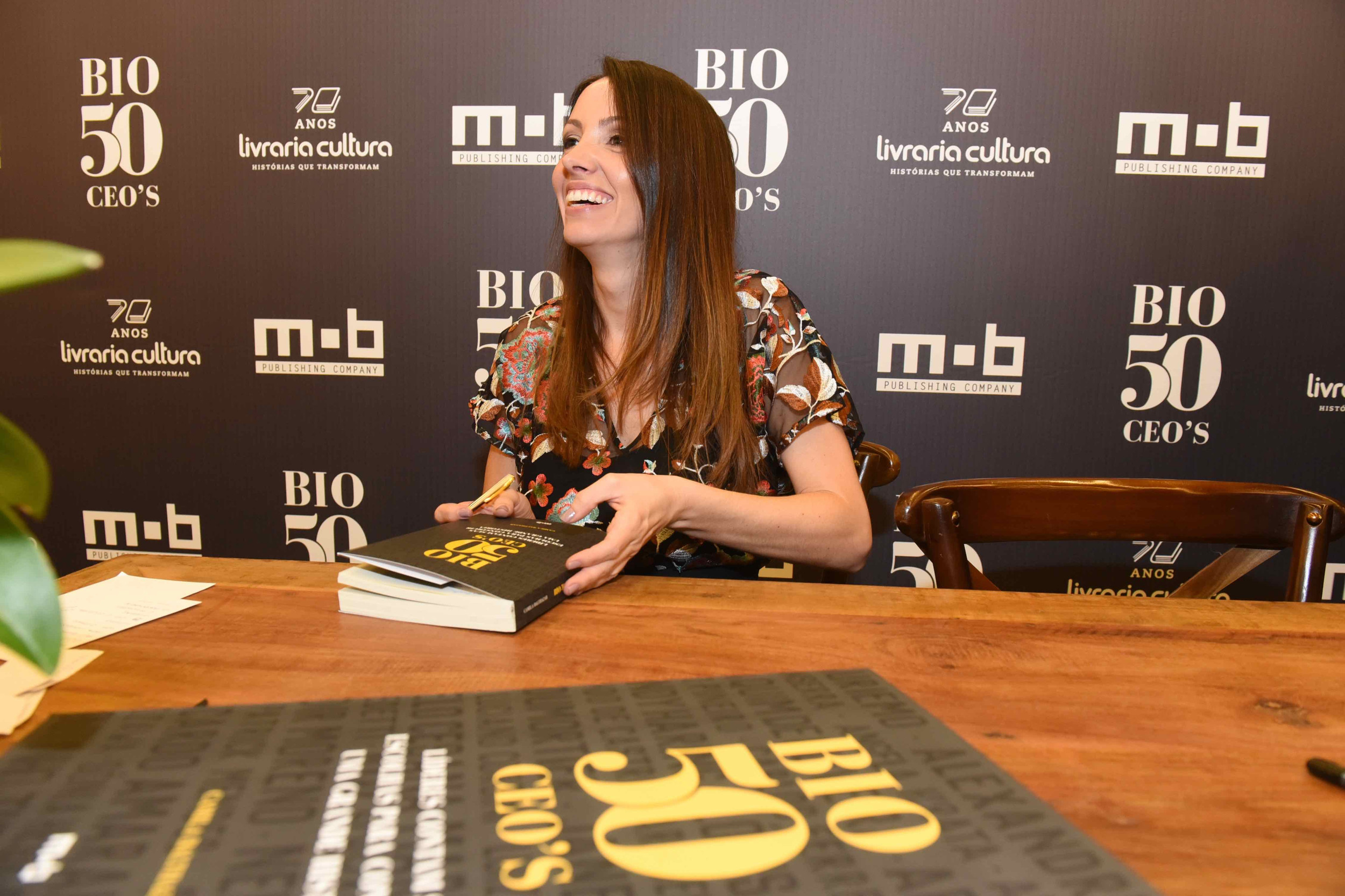 Livro BIO 50 CEOs | Camila Balthazar