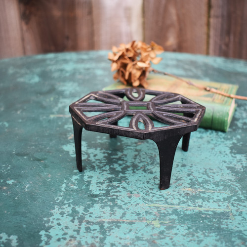 Antique British Octagon Black Cast Iron Trivet Plant Display Pot Stand ...