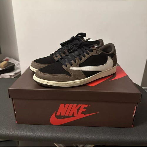 Travis Scott 'Grey Black' | Sniklet