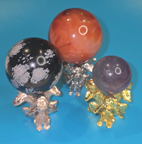 3 Wise Monkeys Sphere Holders | Bee And Sparrow Crys