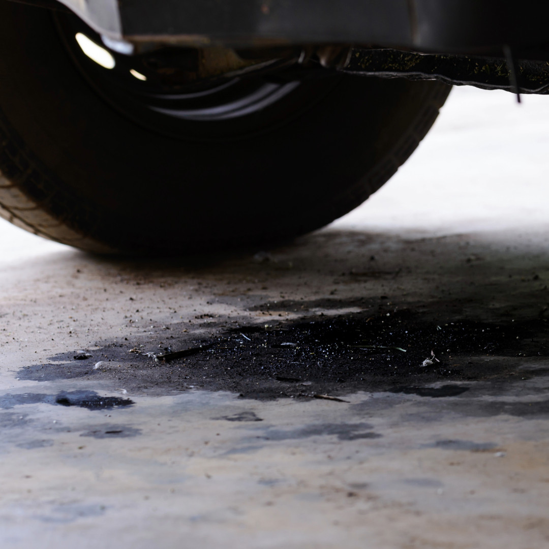 Car Fluid Leaks 101: How to Recognize Common Vehicle Fluid Colors and ...