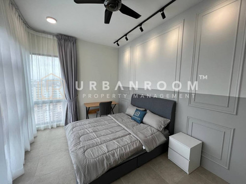 Full Edge Window Room @ Union Suite Bandar Sunway | Urban Room