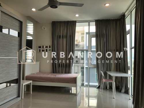 Full Edge Window Room @ Nadayu28 Residence | Urban Room
