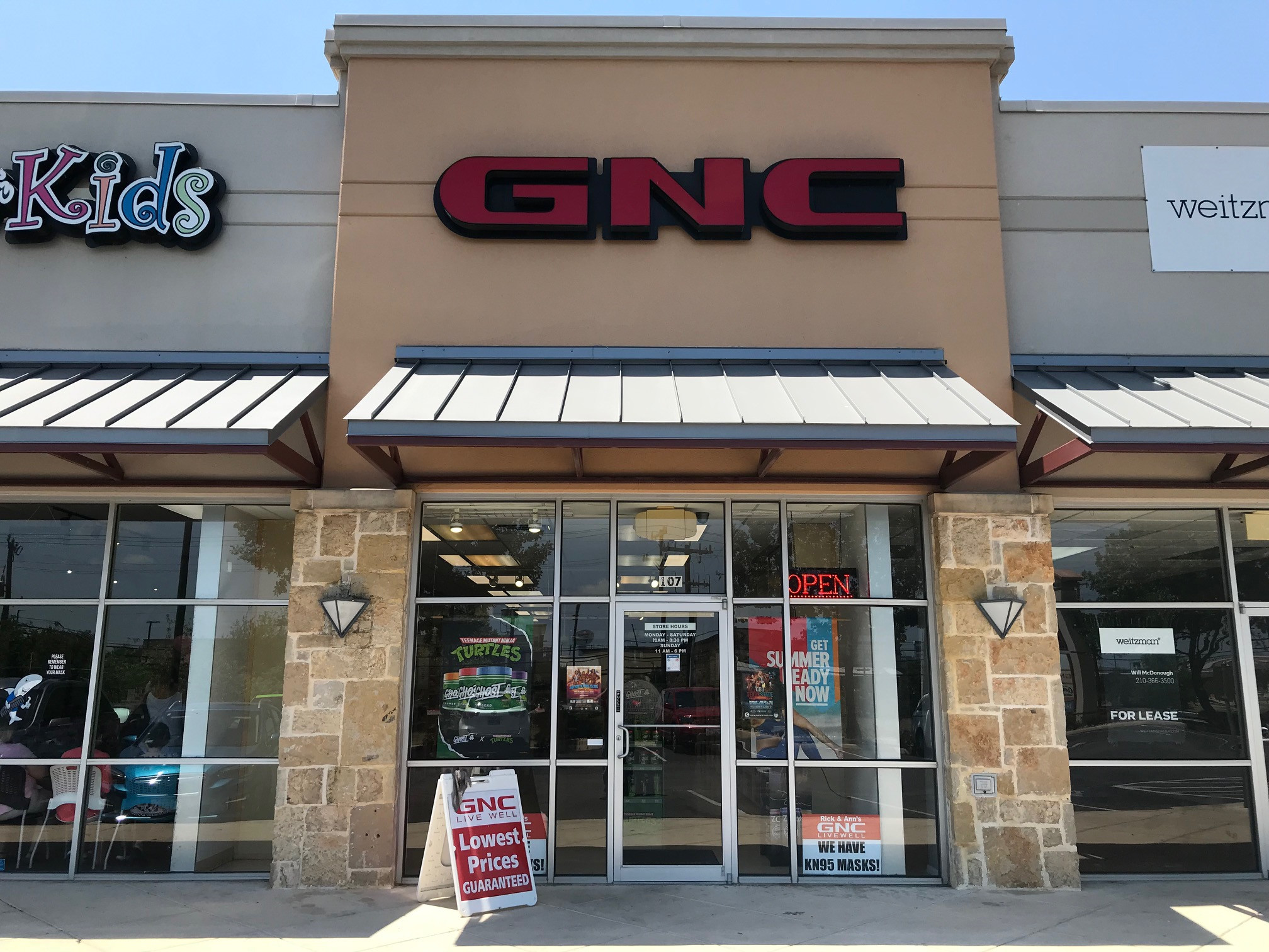 Culebra Market | Rick & Ann's GNC | San Antonio