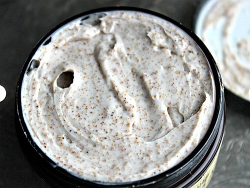 WALNUT SHELL • Gentle Cream Scrub | queenbeeapothecary