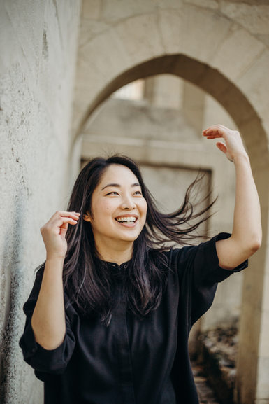 Home | Holly Hyun Choe | 최 현