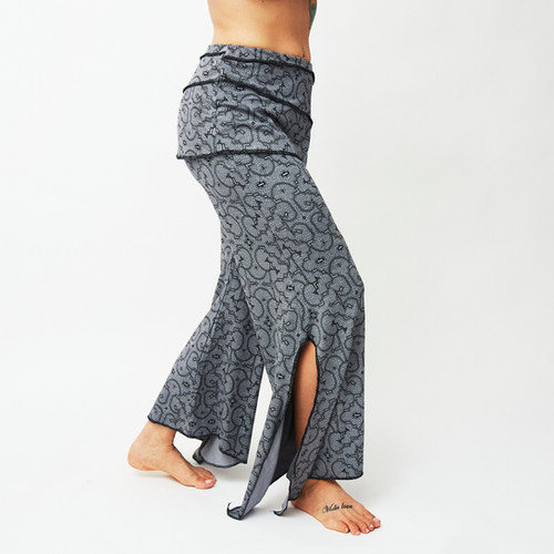 Shipibo Bell Slit Pants Grey | Katari Center