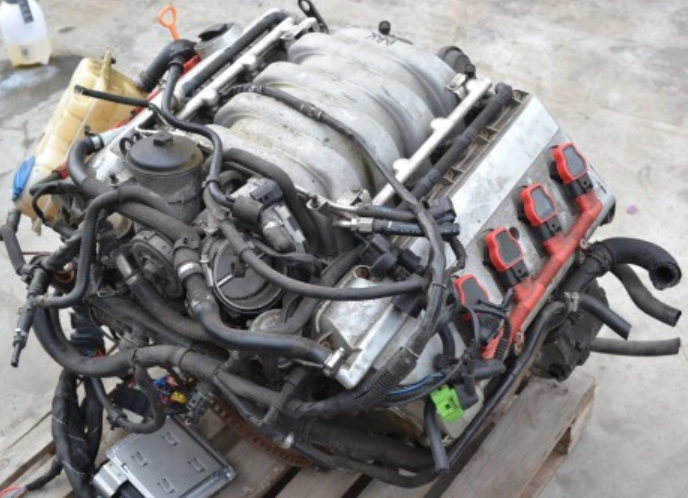 Moteur complet AUDI S4 B6 B7 4.2 V8 BBK | allomoteur.com