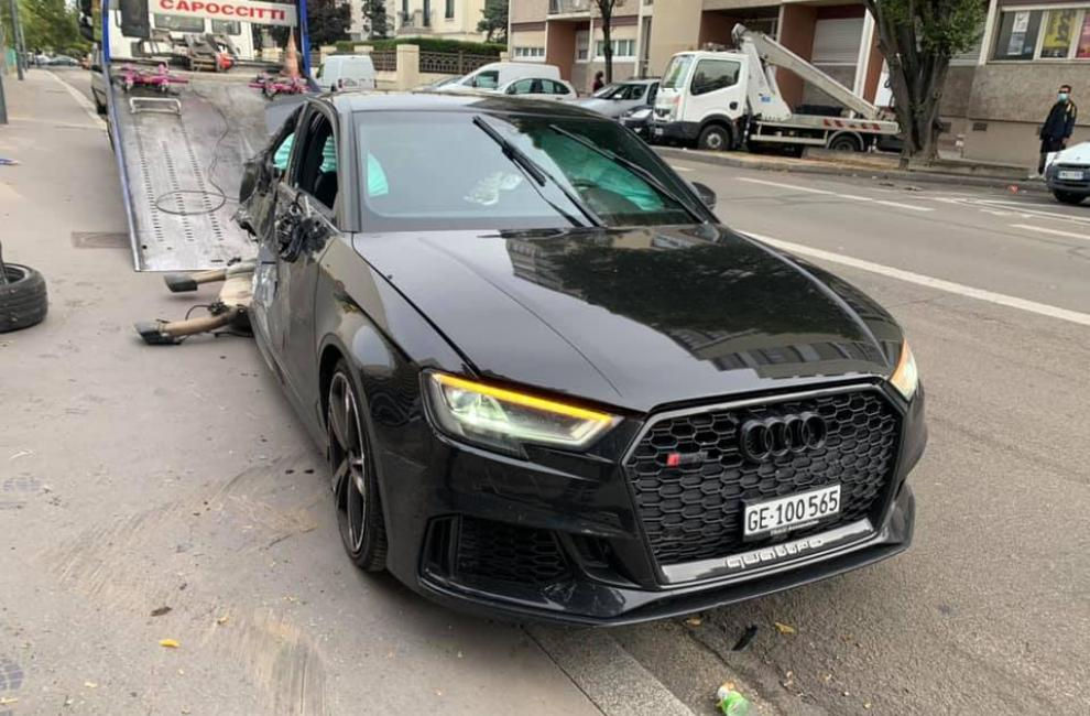 Photos : Audi RS3 CRASH