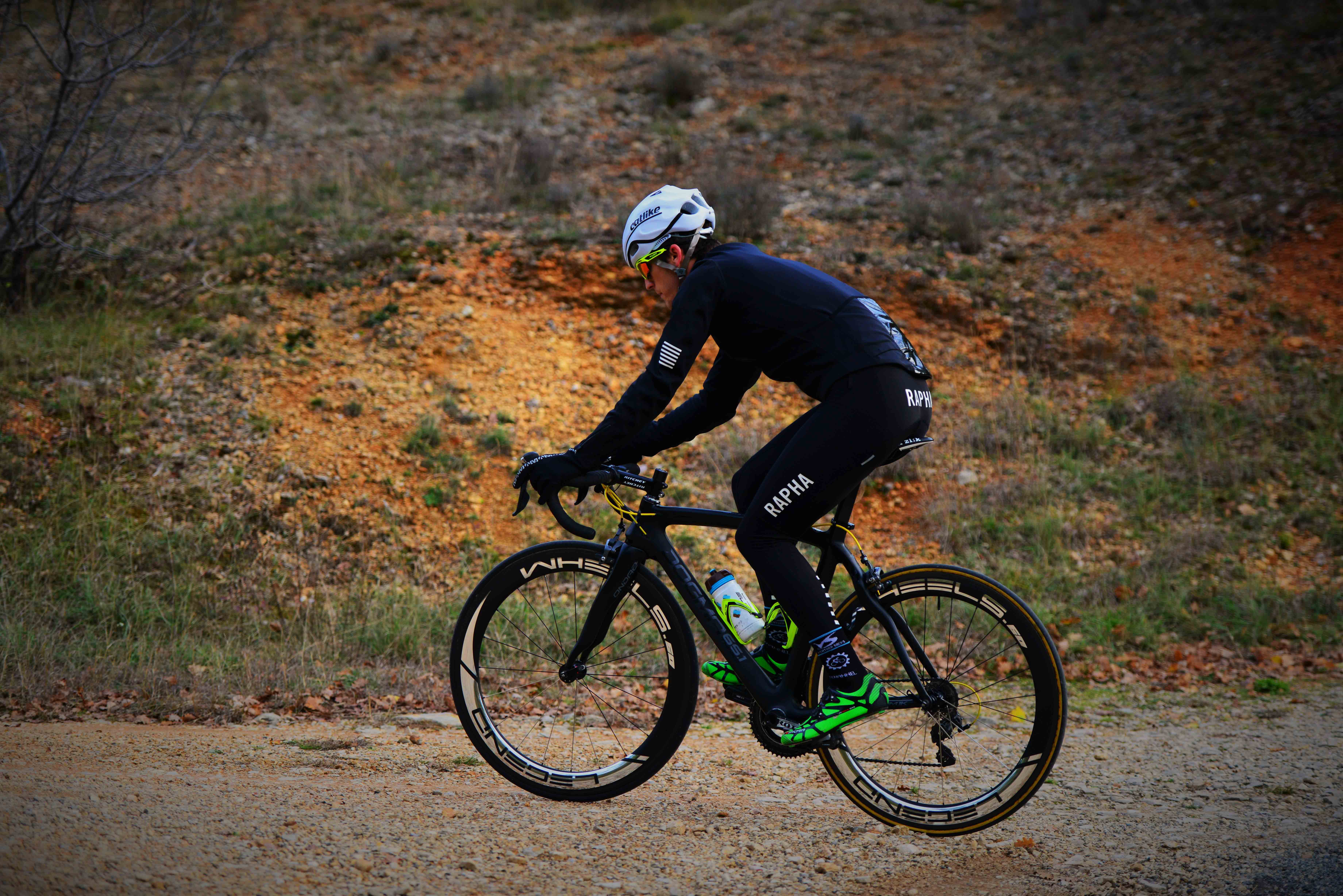 LEGEND WHEELS | ROUES ARTISANALES CARBONE ET ALU | OCCITANIE