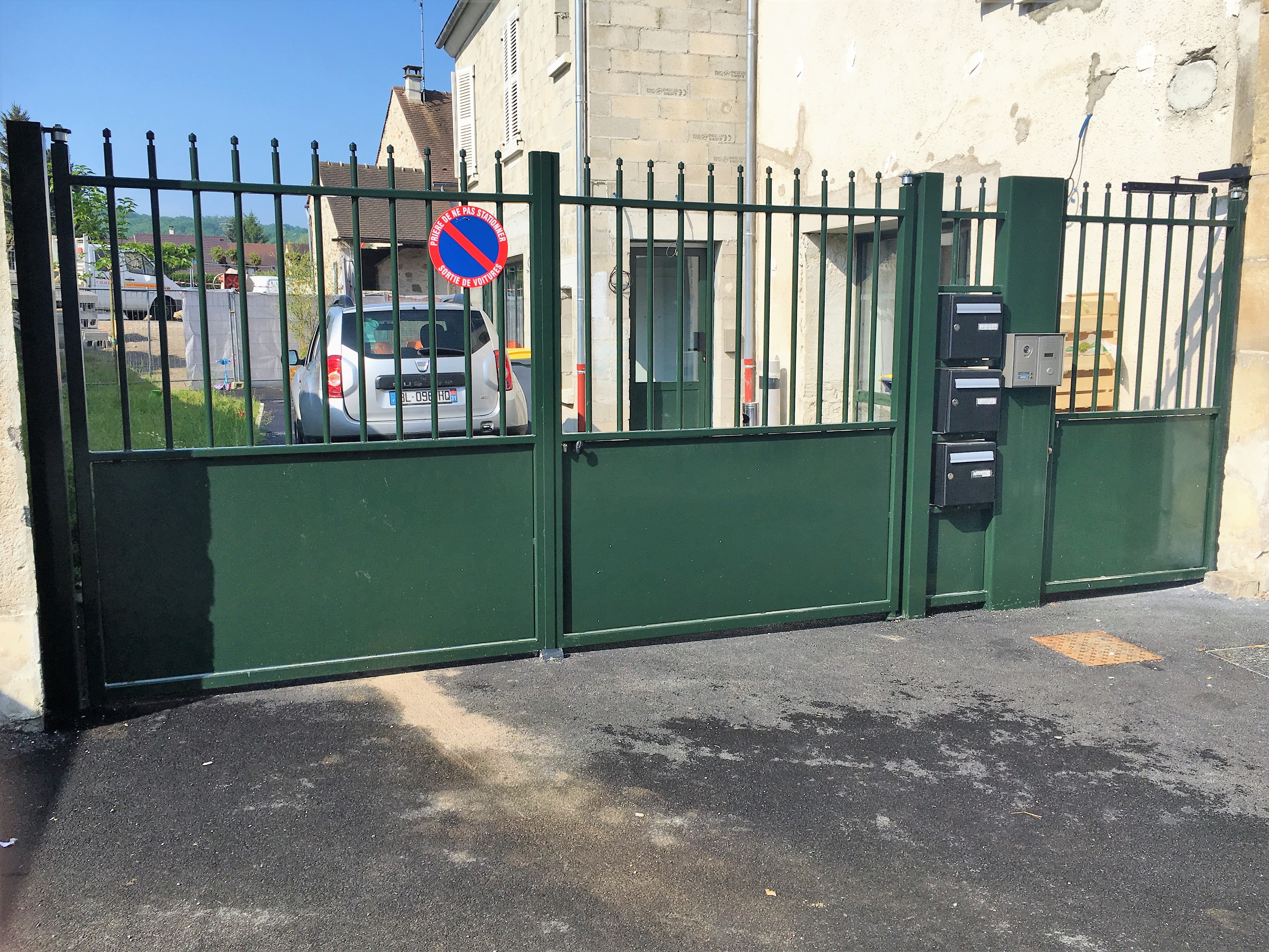 Portail double vantaux