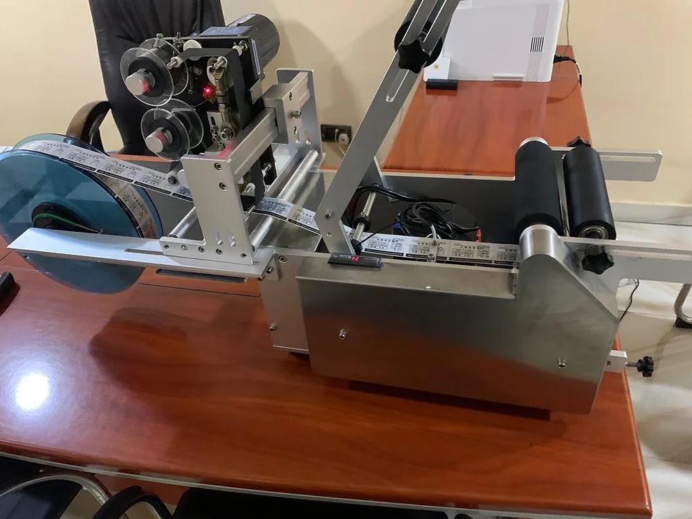 Bottle Labelling Machine With Coding - Divinesure.com