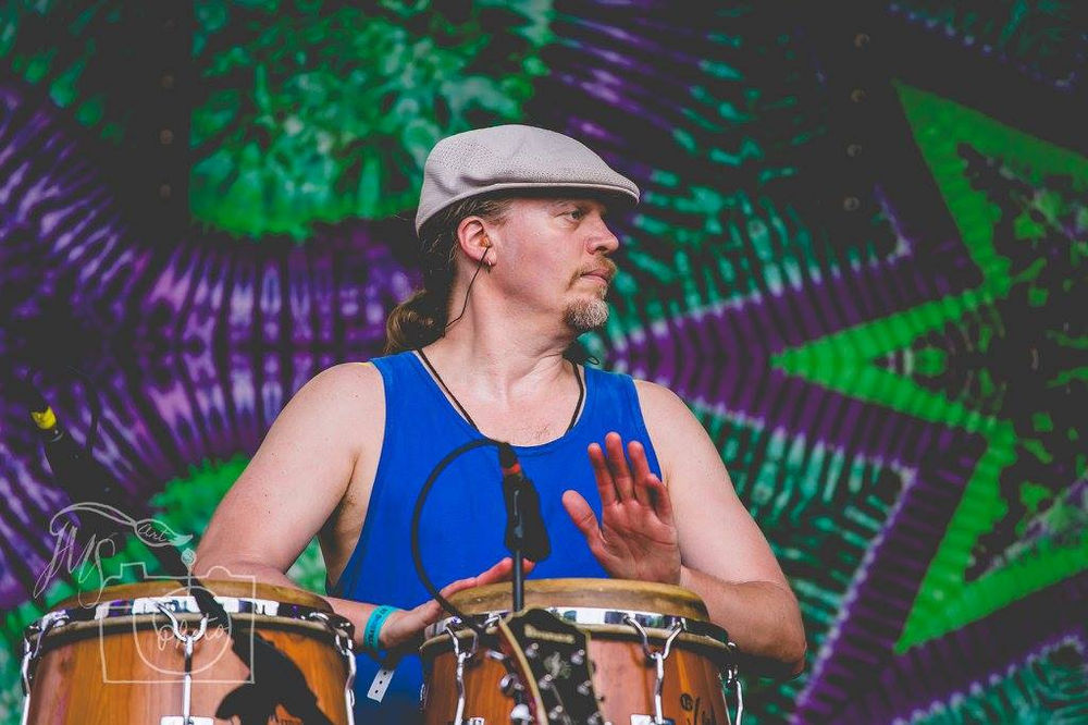 Enter the world of TapRoots ...