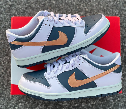 DUNK LOW SE GS 'COPPER SWOOSH' | kicksXclusive