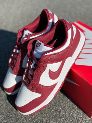 DUNK LOW 'TEAM RED' | kicksXclusive