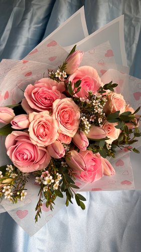 Hugs and Kisses | website