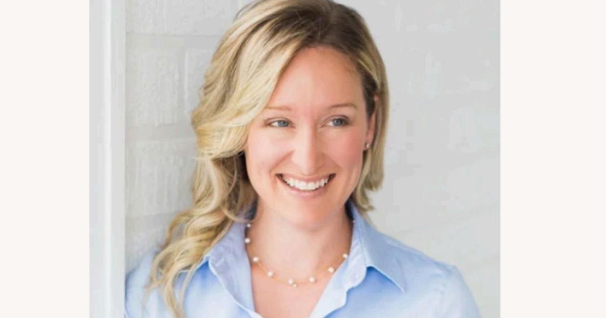 About Dr. Stephanie Bonn | Prenatal & Family Chiropractor in Vancouver, BC