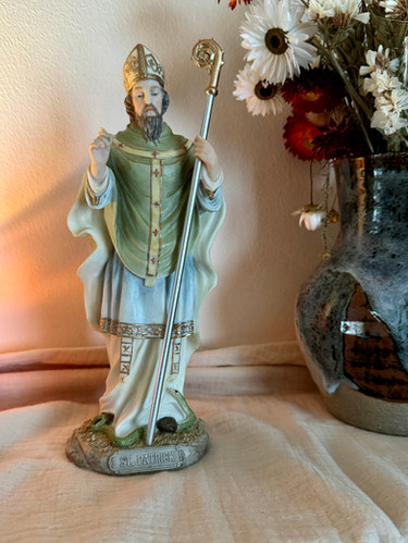 St. Patrick Statue | Catholic Seasons