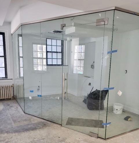 Home | Alpha Glass Corp.