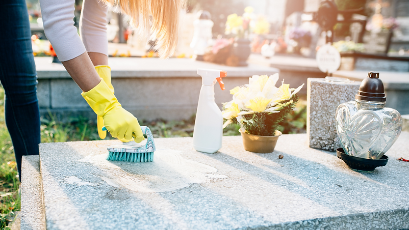 Tomb'clean | Nettoyage et fleurissement de sépultures