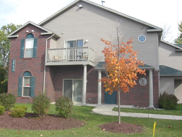 Senate Place II Apartments