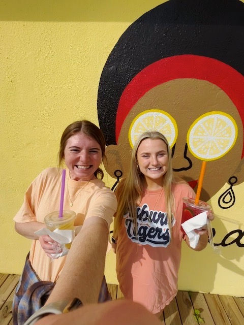 Grandma Val's Lemonade | Beverage and Food Catering