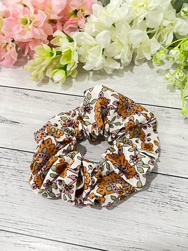 Vintage Tan | Pretty Stitches