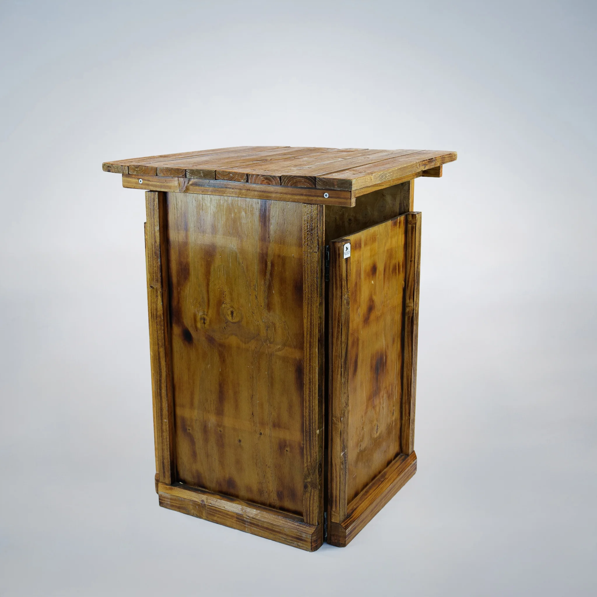 Rustic Bar Leaner - Folding | Mysite