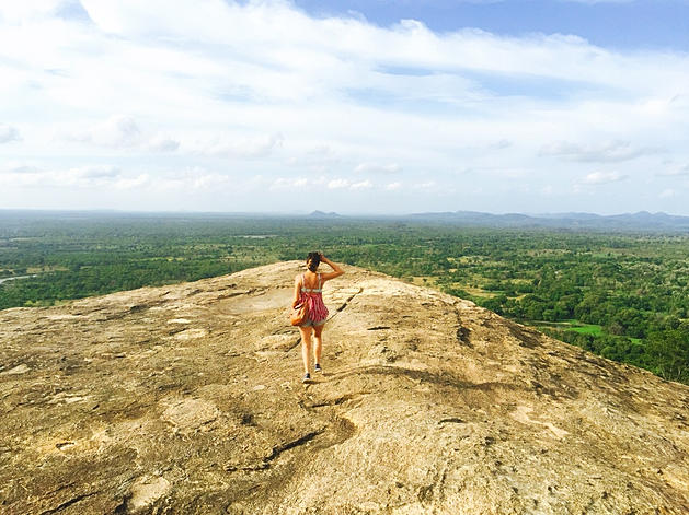 斯里兰卡：排队去Sigiriya狮子岩？推荐你CP值更高的：Pindurangala Rock