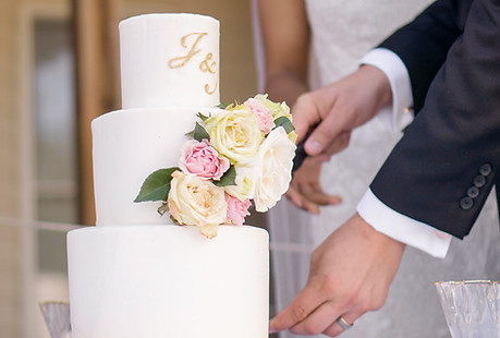 A Sweet Confession | Wedding & Custom Cakes | Frederick, MD