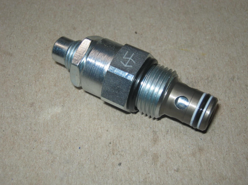AG121927 Pressure Valve | Gator Center