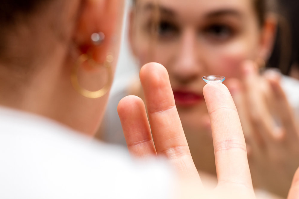 Commonly Asked Questions: Will Scleral Lenses Get Stuck In My Eye?